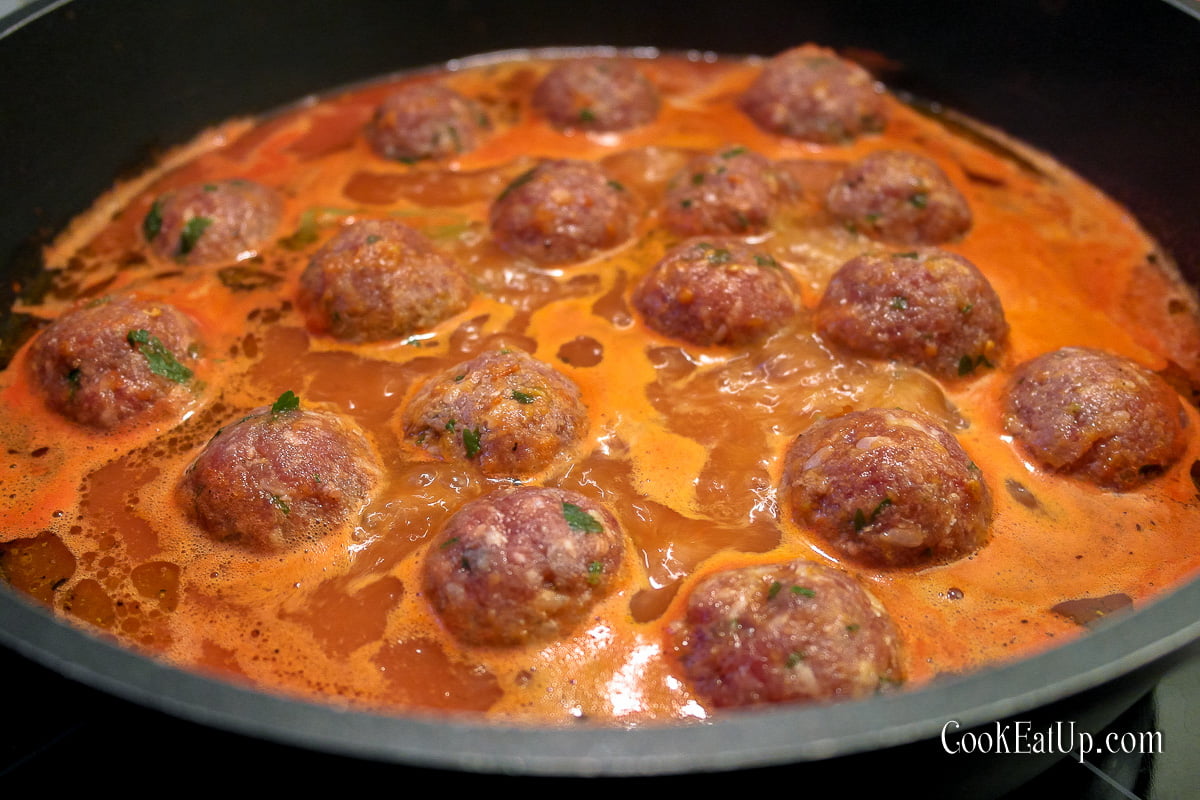 Giouvarlakia Oriental, hot and spicy! ⋆ Cook Eat Up!