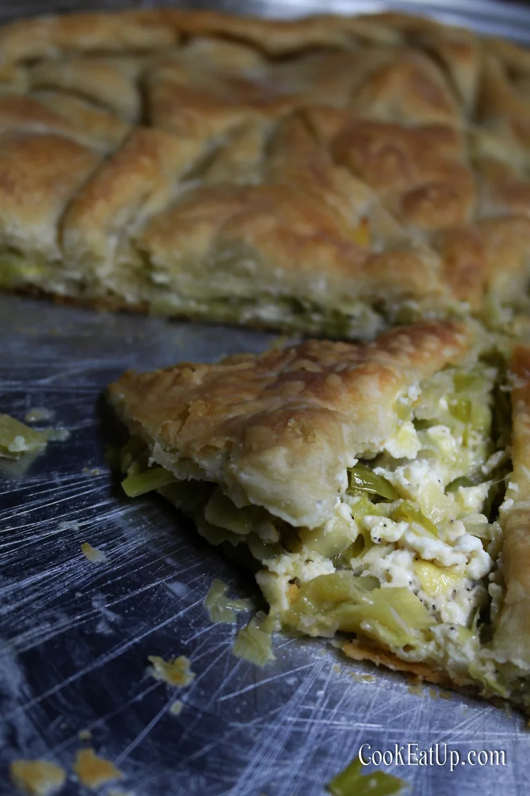Πρασοτυρόπιτα με εύκολο χωριάτικο φύλλο ⋆ Cook Eat Up!